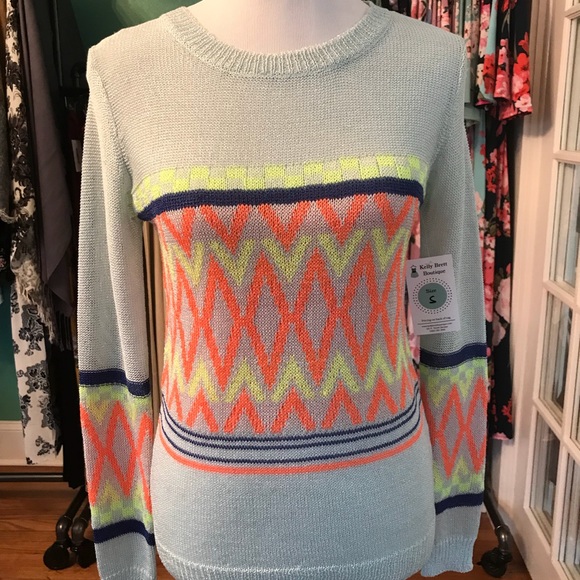 Lulumari | Tops | Nwt Beautiful Lightweight Sweater | Poshmark